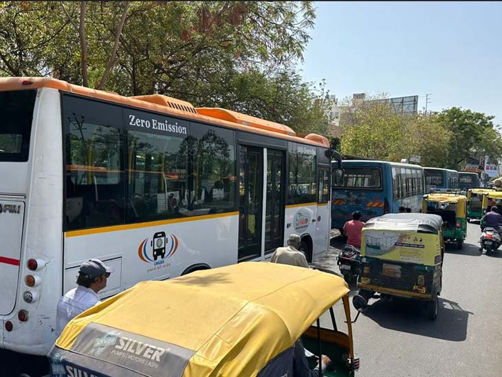 City bus drivers go on strike near Trikonbagh in Rajkot, rickshaw ...