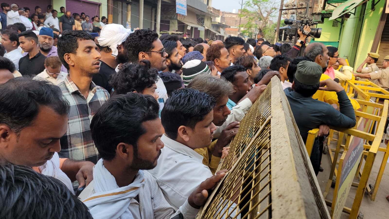 Mukhtar's dead body was brought to Ghazipur