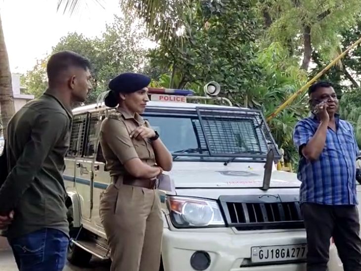 A team of Gotri Police, Crime Branch and PCB started investigating the ...