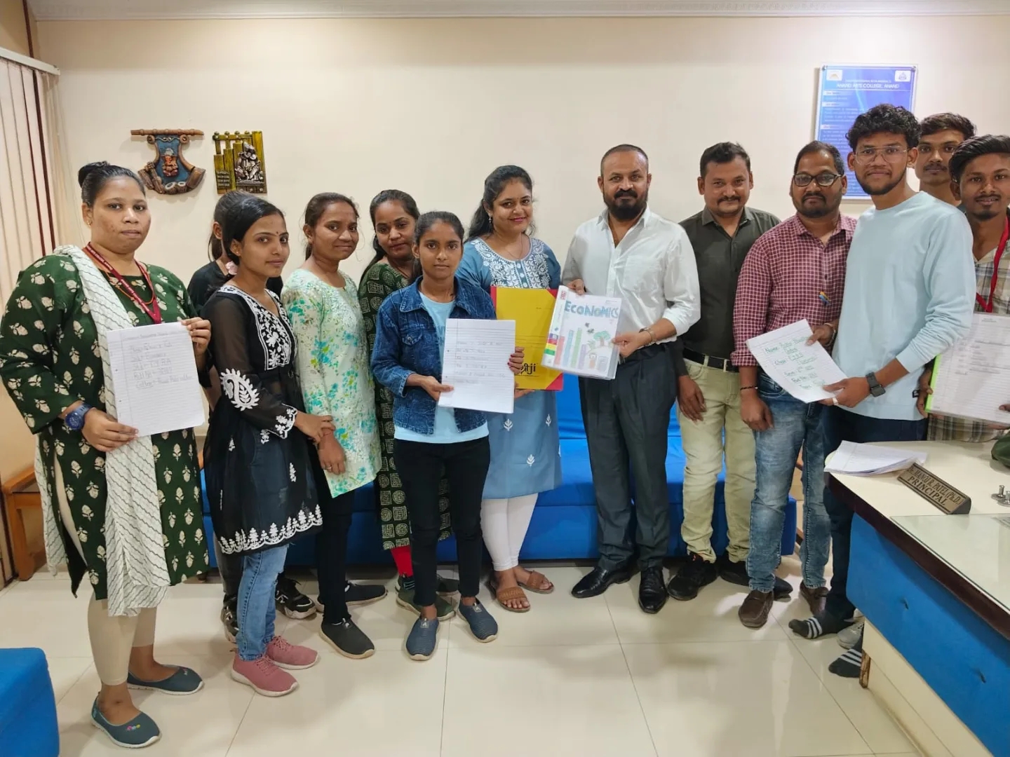 Latest Anand News (આણંદ સમાચાર): વાંચો 13 એપ્રિલ ના તાજા સમાચાર દિવ્ય ...