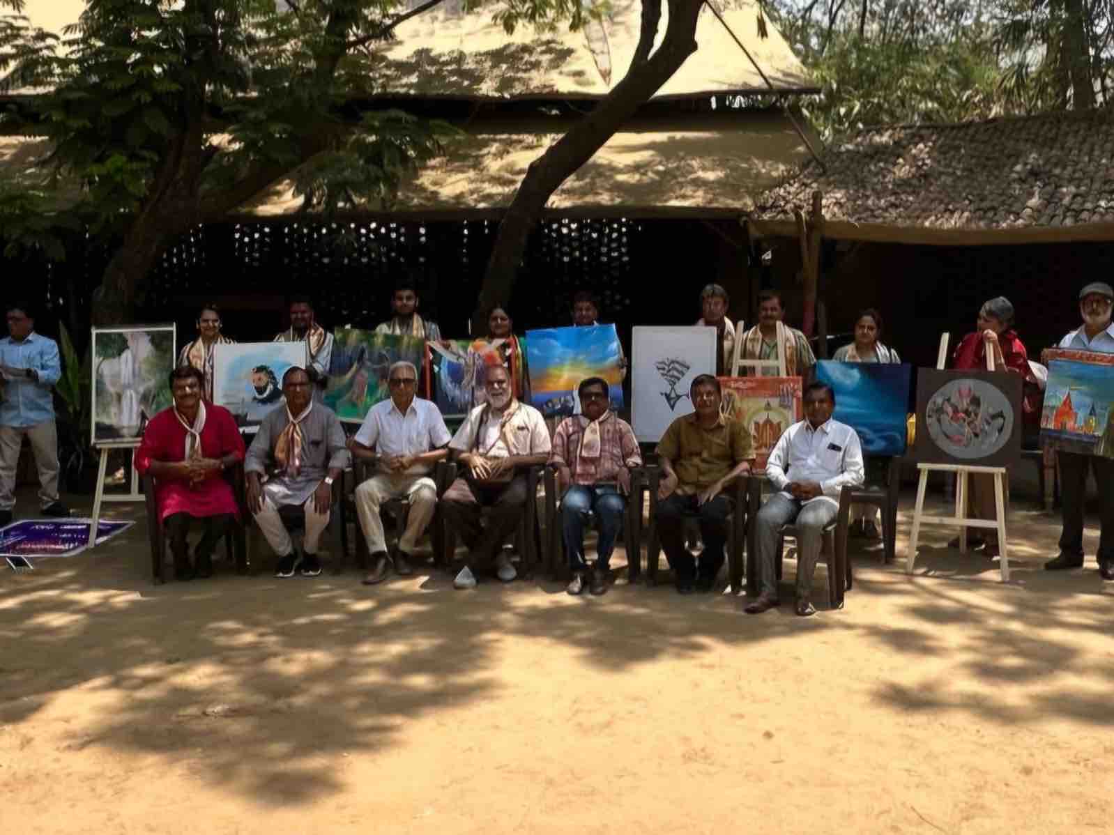 25 painters created live paintings on the theme of harmony at Vishalan ...