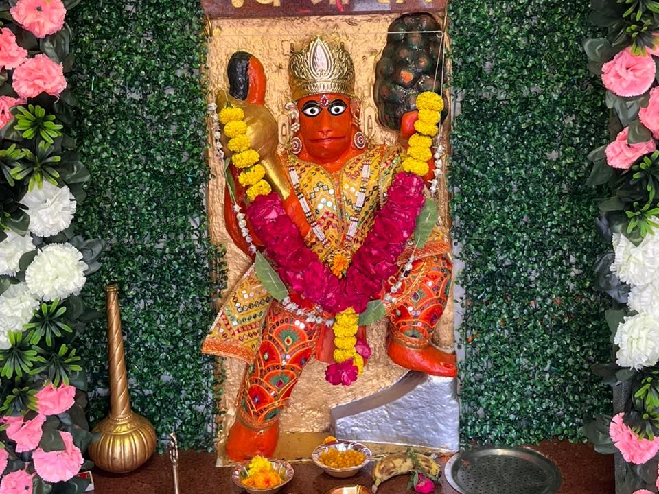 On the occasion of Hanuman Ji's birth festival in Himmatnagar, a grand ...