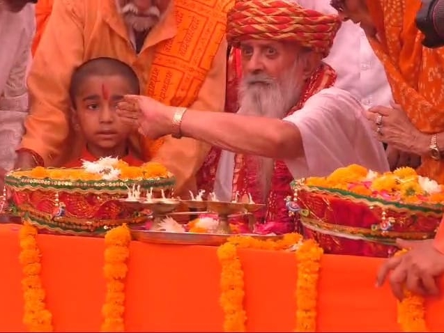 Renovation work of 400-year-old Krishna Pranami temple in Jamnagar ...