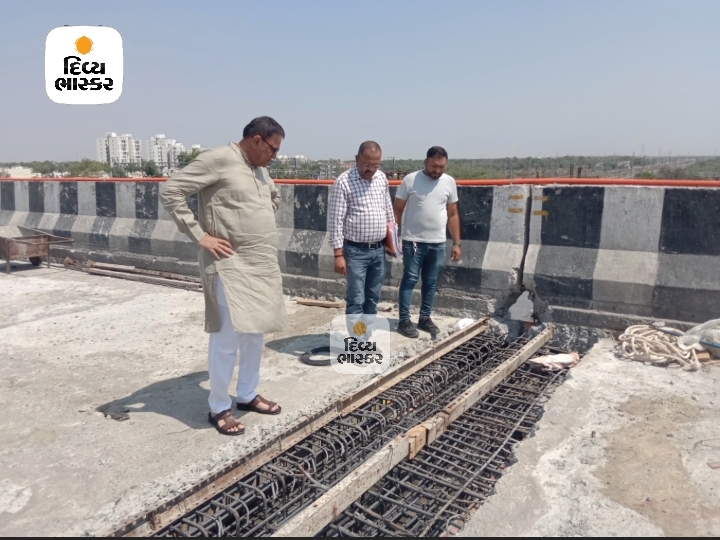MLA Mukesh Patel inspected the work of the bridge with officials ...