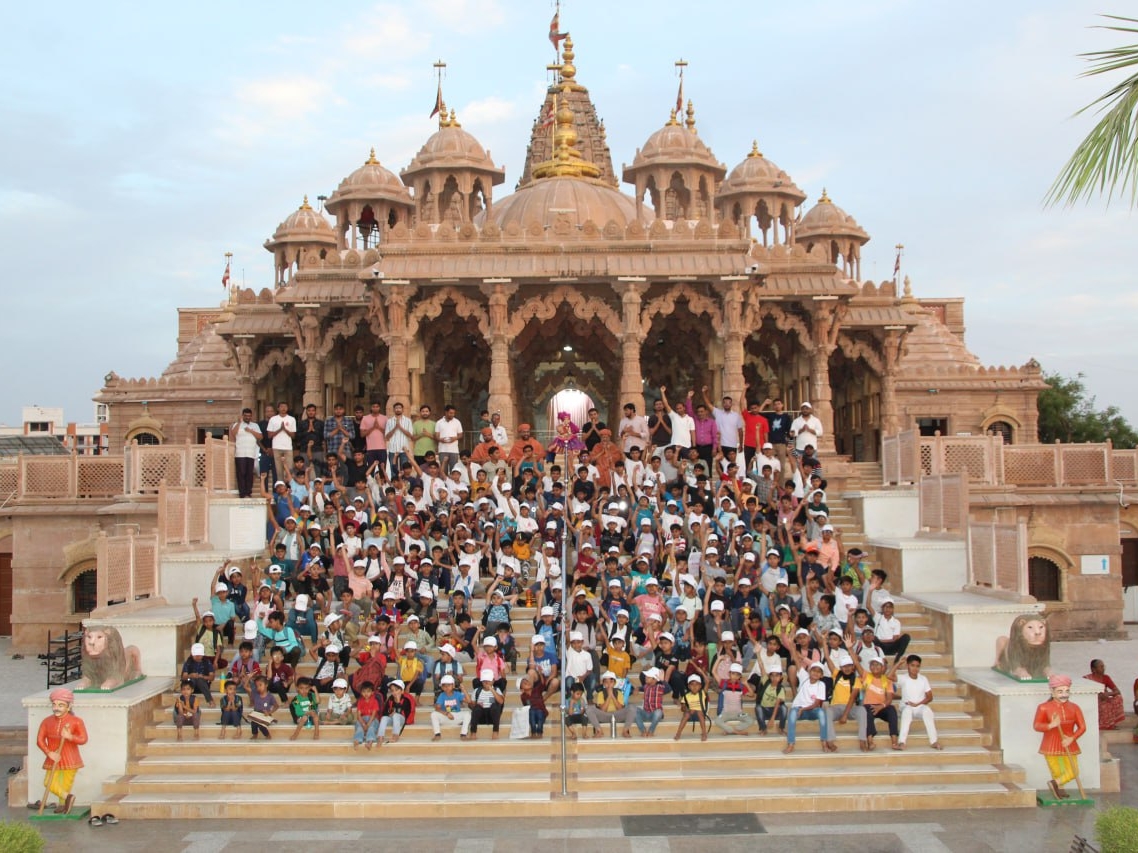 SMVS Shree Swaminarayan Mandir organized Child Summer Camp at Mehsana