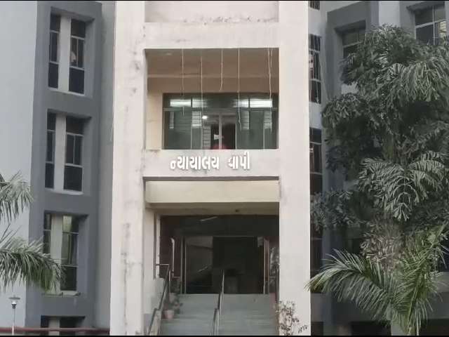 Anticipatory bail denied to accused in Vapi GIDC and Dungra police ...