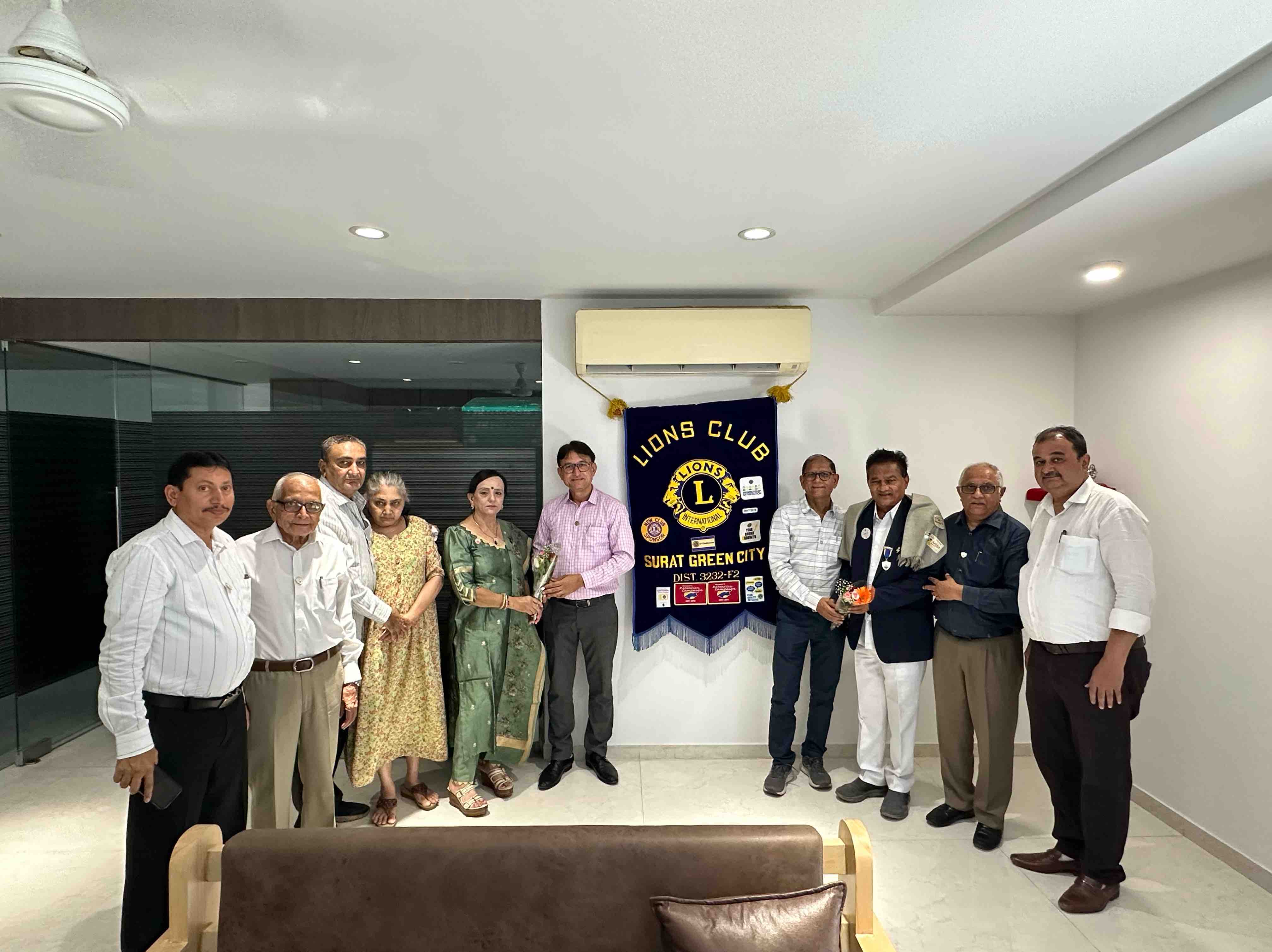 A greeting visit was held to the Region Chairman and Zone Chairman of ...