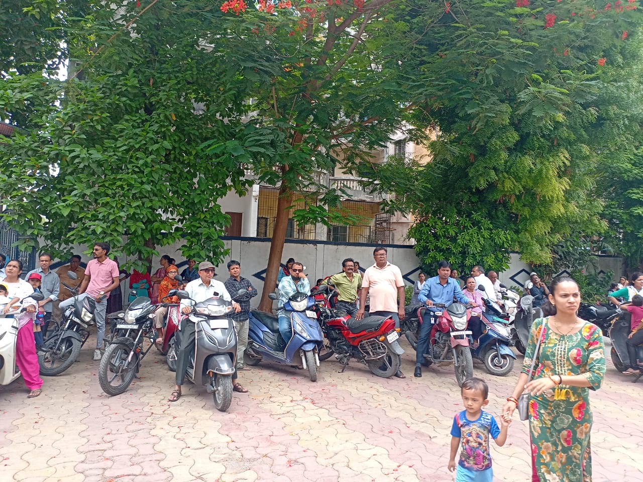 'We are ready to follow all rules of RTO, but can't afford taxi-maxi ...