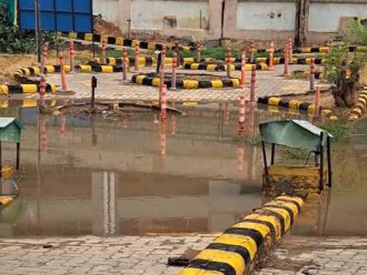 Two inches of rain in Ahmedabad, RTO driving test track covered in ...
