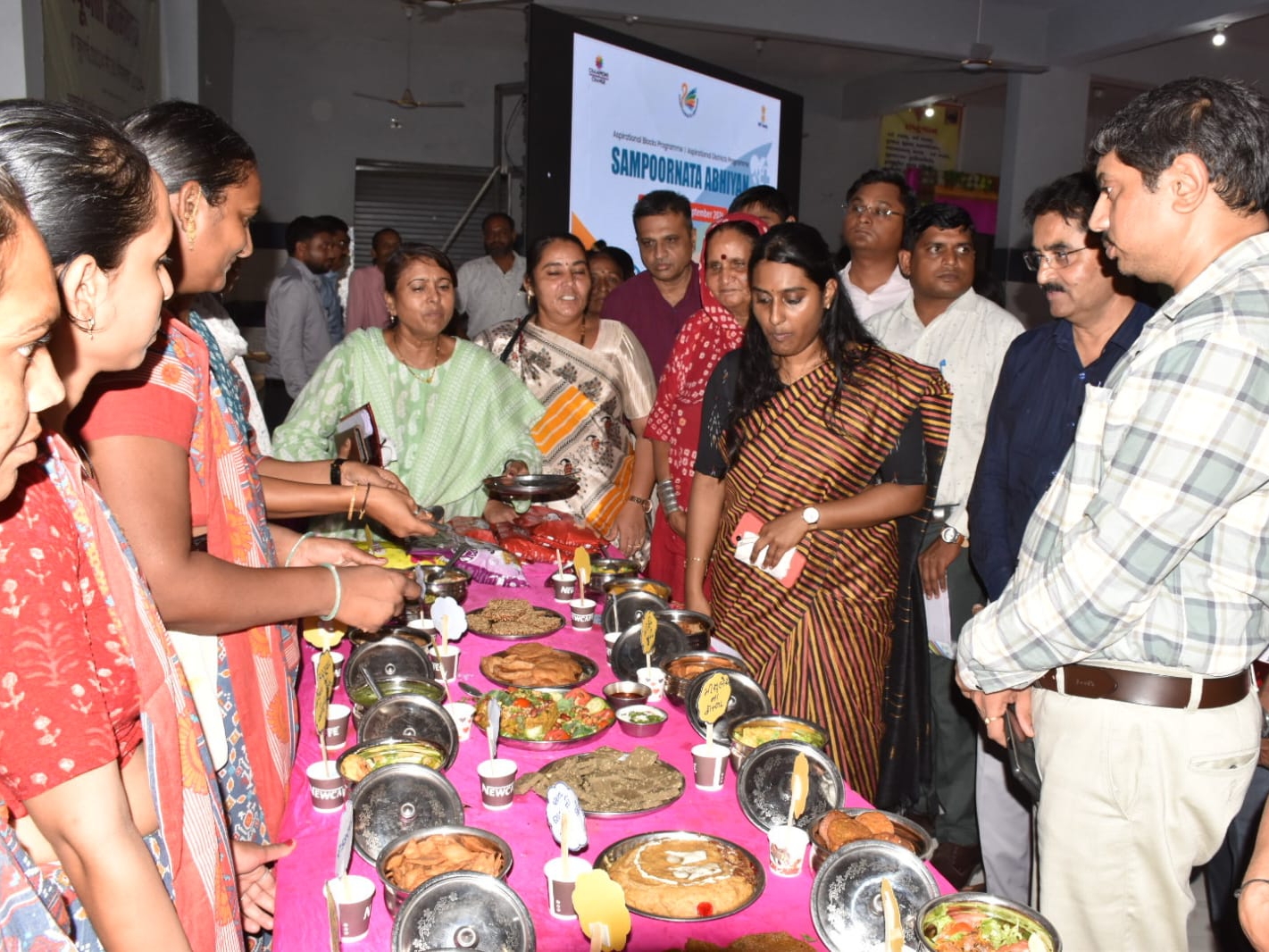 'Completeness campaign' was launched in Santalpur taluk of Patan ...