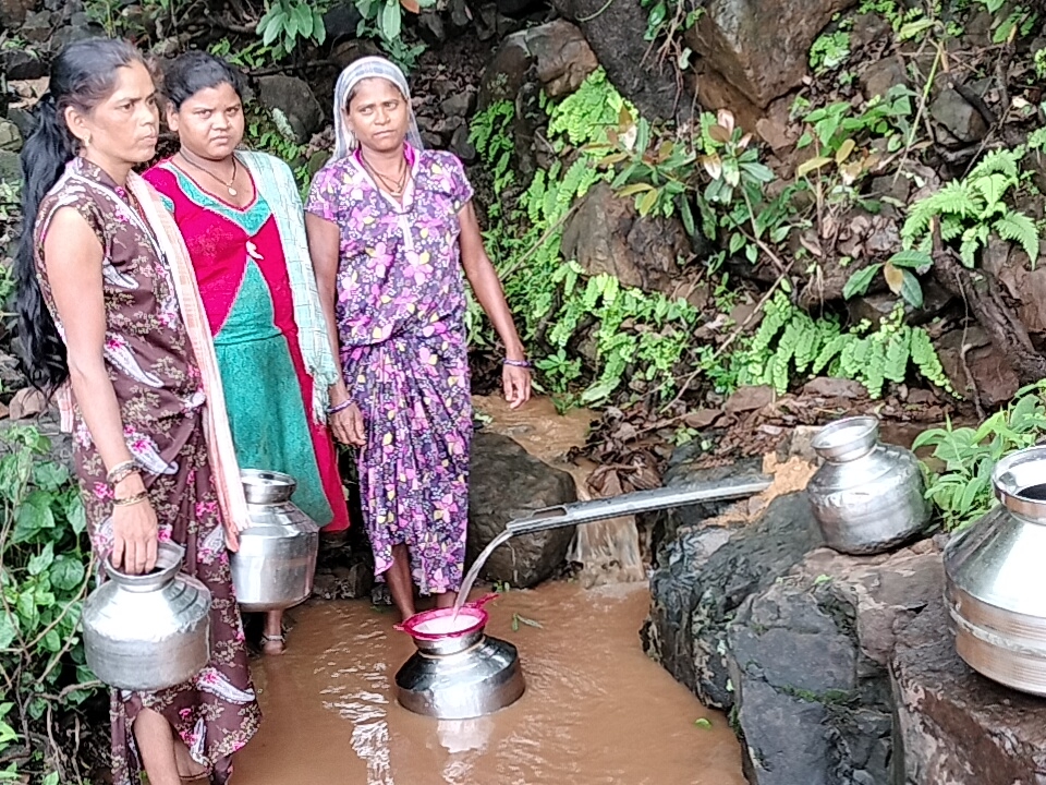 Over 400 people face drinking water problem as well collapses due to ...