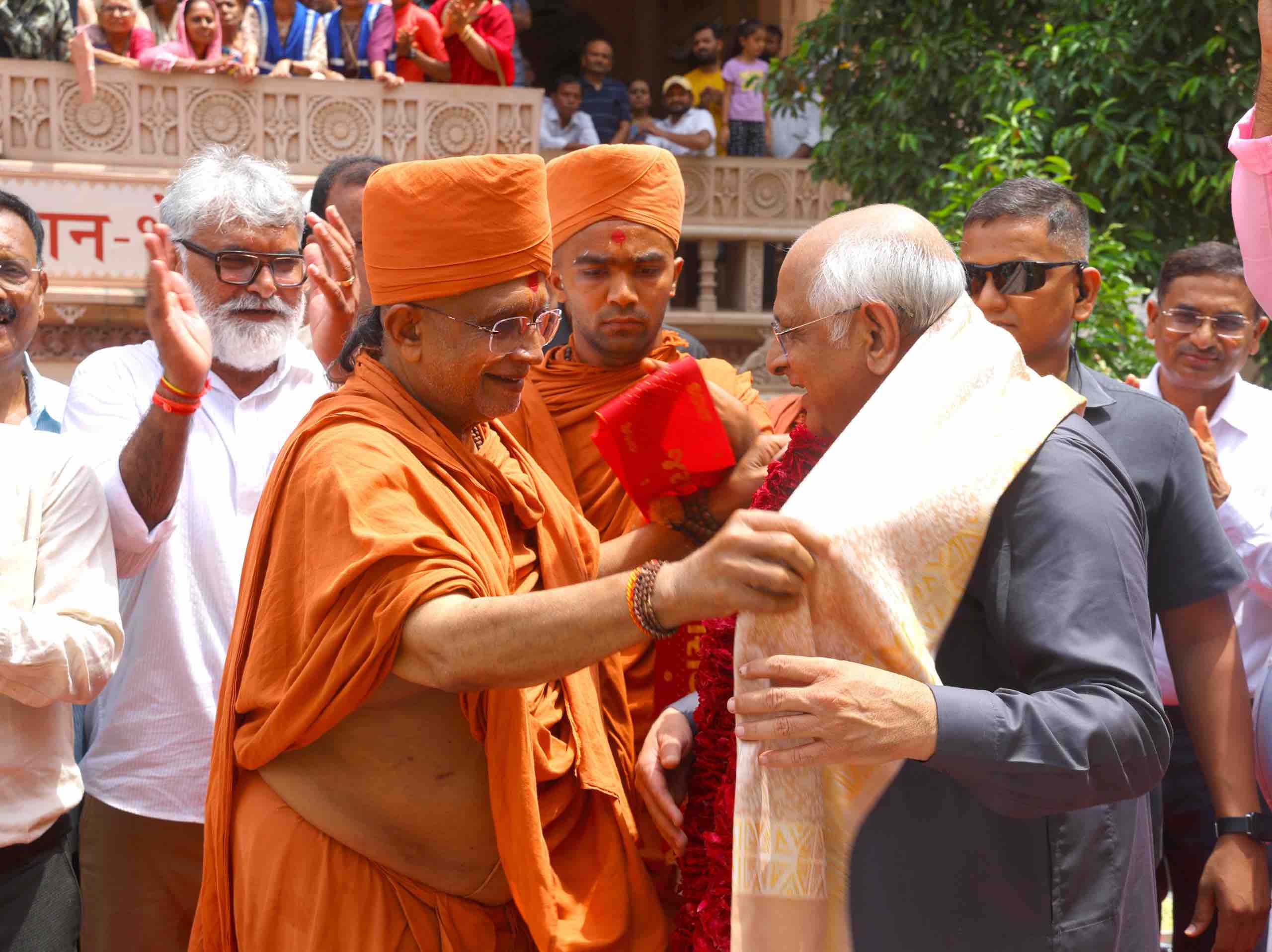 The 17th Rath Yatra was held by SGVP west of Ahmedabad | અમદાવાદના ...