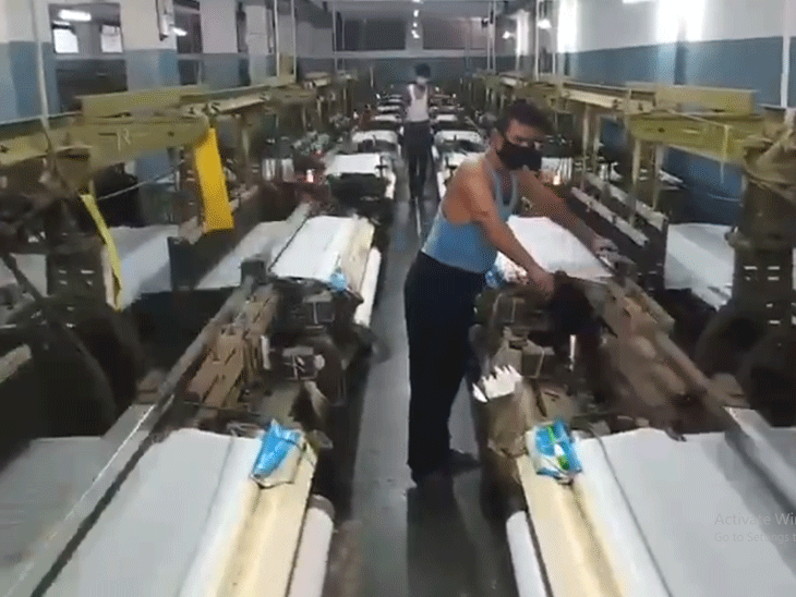 Textile University and textile trade association FOSTA presenting ...