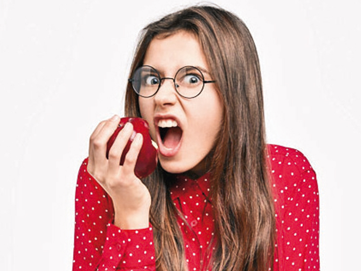 Divya Bhaskar Madhurima Magazine | Women and Girls In India, Trends ...