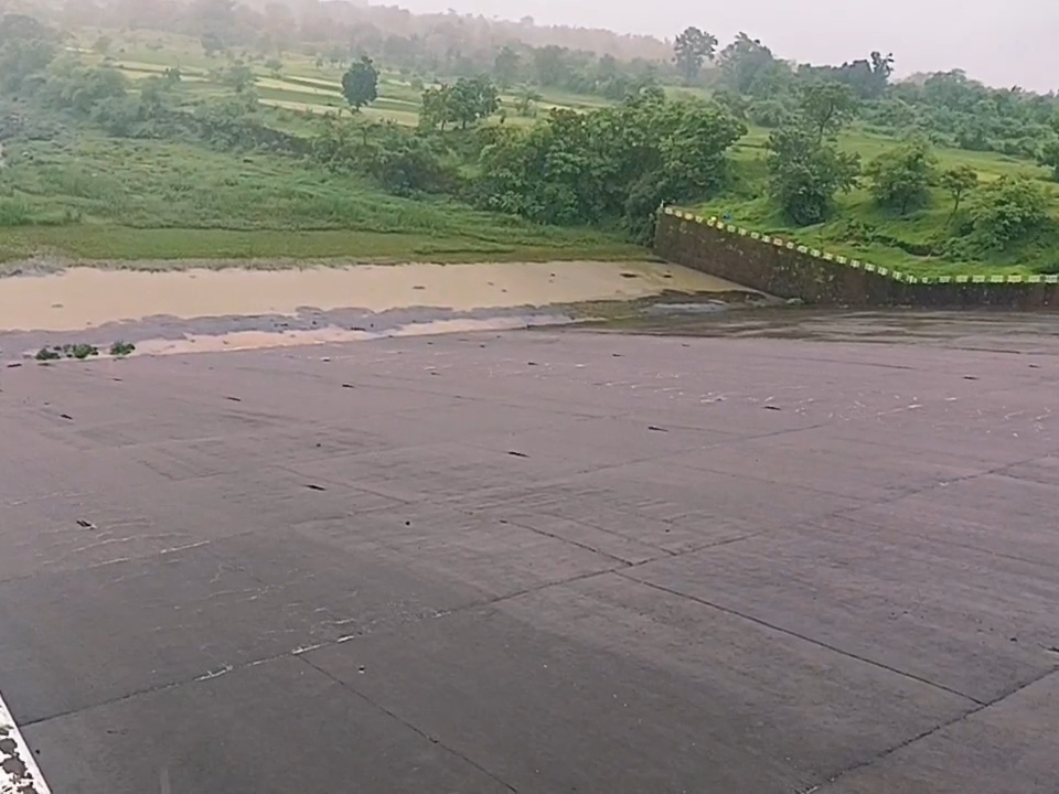 Kelia Dam in Vansda of Navsari district overflowed, 23 low-lying ...