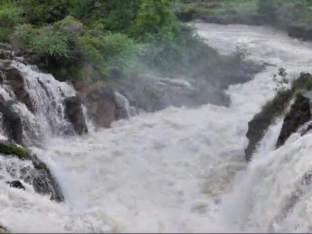 Jamnagar khadkhambhadiya waterfall is a tourist favourite | જામનગરને ...