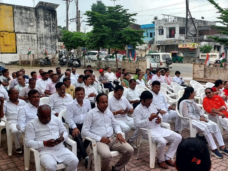 Flag hoisted at ACB Police Station in Himmatnagar, 15 complainants were ...