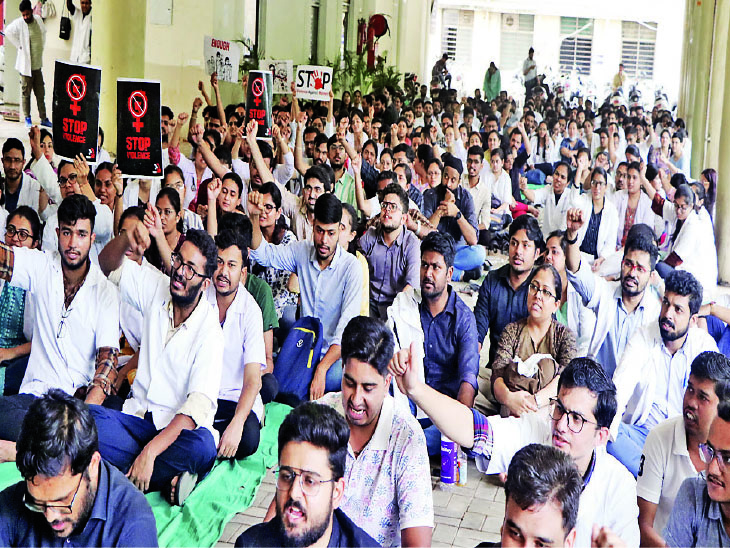 Strike of Doctor of Civil and Sola Civil | સિવિલ અને સોલા સિવિલના ...