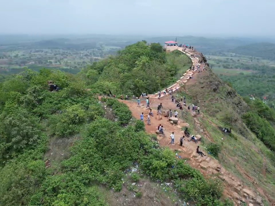Sky view of Banbha Hill Station | બણભા હીલ સ્ટેશનનો આકાશી નજારો: સુરત ...