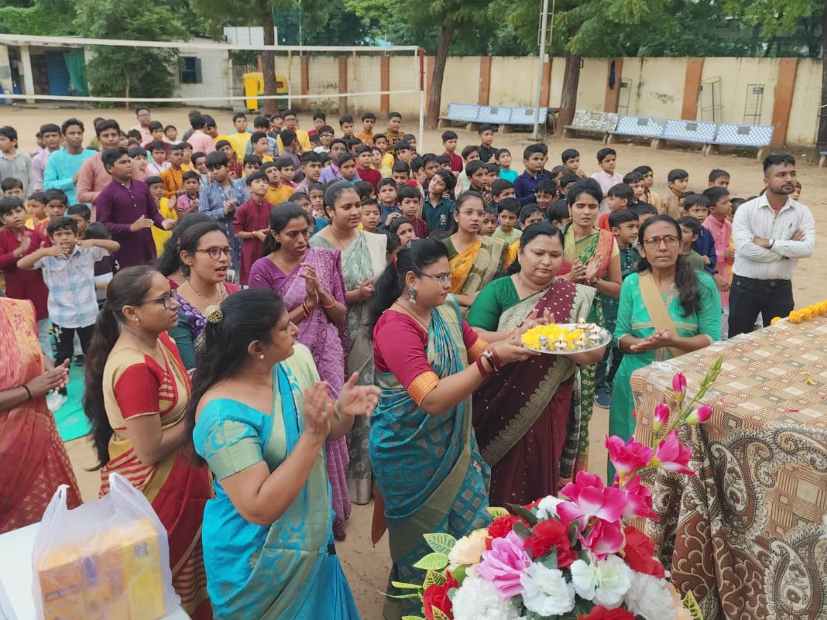 Mr. V. R. Karve. Progressive. Ganapati darshan was organized in the ...