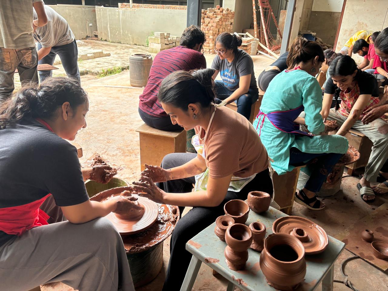 Clay workshop held at Institute Of Architecture And Planning, Nirma ...
