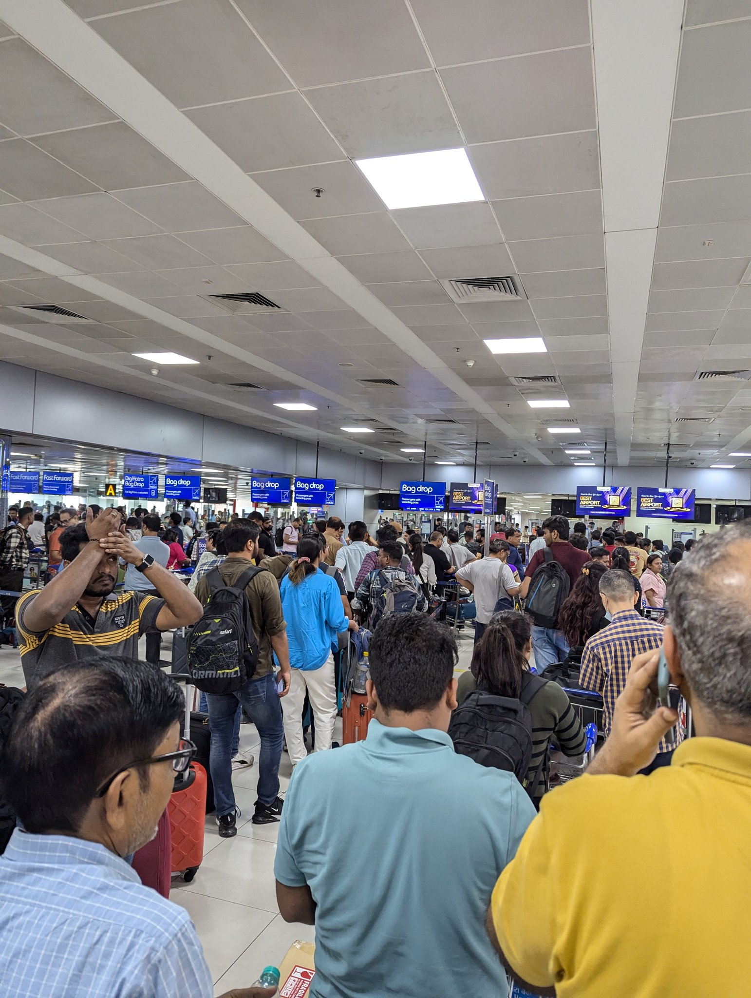 Indigo Airline System Outage Update | Ground Services & Check in ...