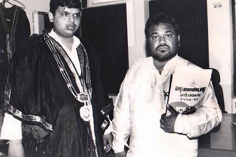 Vajpayee called Devendra Fadnavis a 'model MLA' | દેવેન્દ્ર ફડણવીસને ...