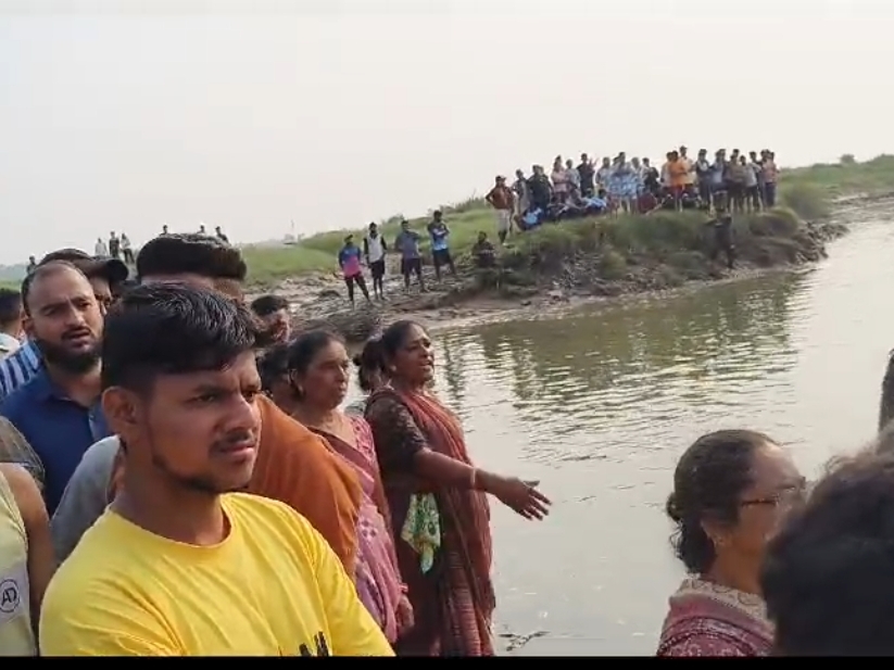 3 people drowned in Narmada river at shuklatirth in bharuch district ...
