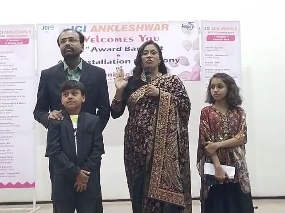 Oath-taking ceremony: Nimisha Modi and her team took oath as the new ...