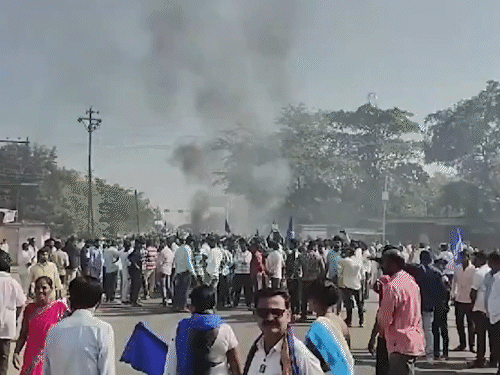 Maharashtra Violence; Parbhani Ambedkar Statue Constitution Controversy ...