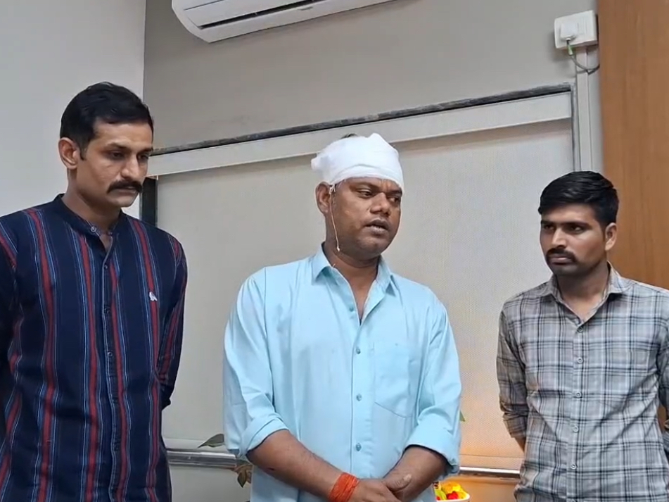 Waiter Avinash Sinha killed his colleague Abhishek Tiwari over an ...