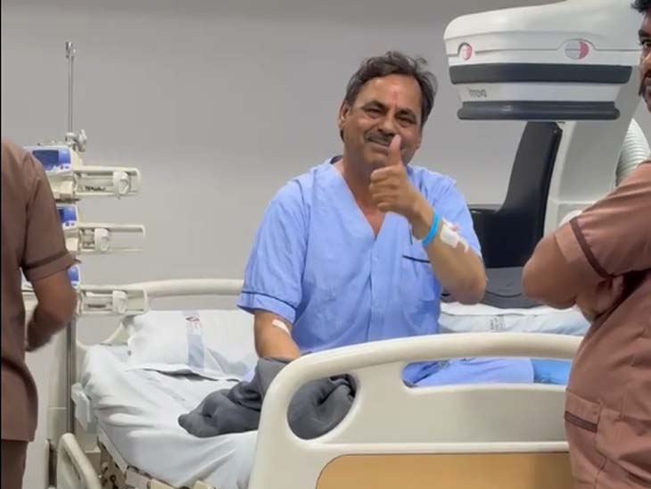 Folk writer Maya Bhai Ahir's health deteriorates | માયાભાઈની રાત્રે 1 ...