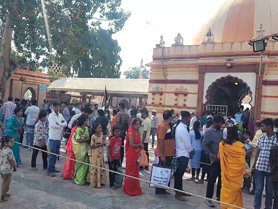 Long queues of devotees at the ancient Siddhanath Mahadev temple in ...