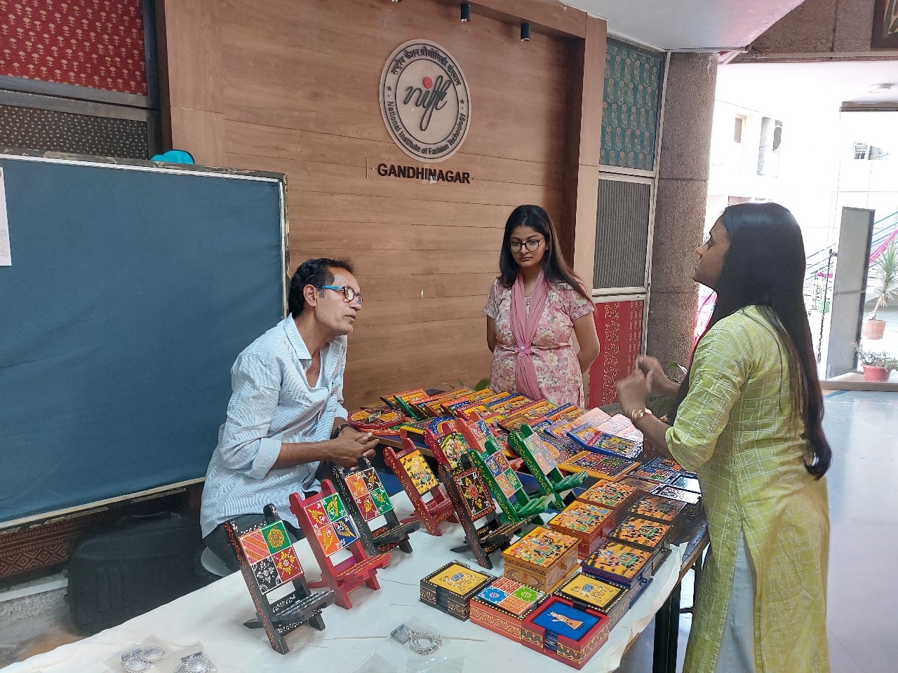 NIFT to host three-day craft bazaar from March 6 to 8 | NIFTમાં 6થી 8 માર્ચ ત્રણ દિવસીય ક્રાફ્ટ ...