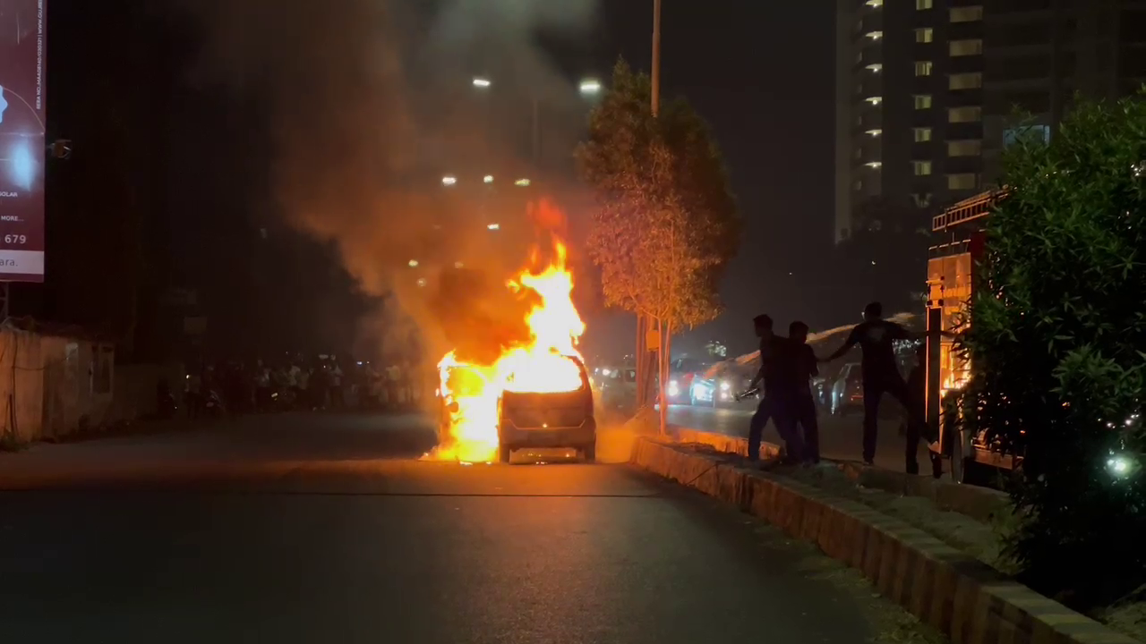 Car incinerated in fire, life saved by turning off CNG
