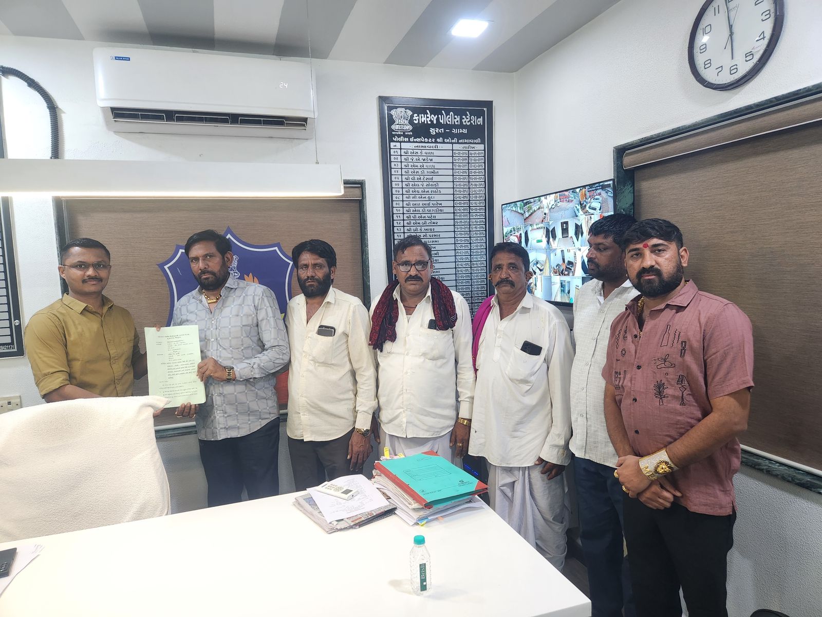 Bharwad community files complaint against Kareli's female sarpanch at ...