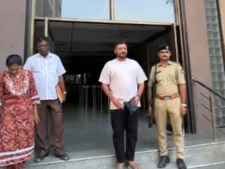 CID busts massive land scam in Surat silent zone; builders and ...