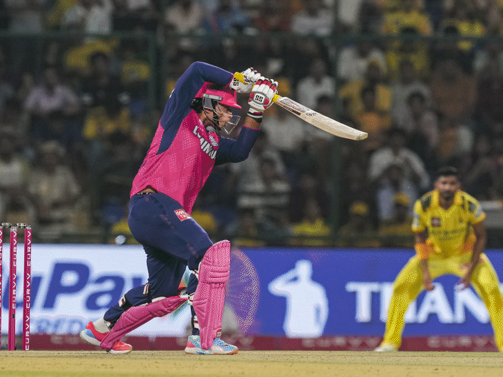 Dhoni and Samson hit 350 sixes in T20; Mhatre got out after hitting a ...