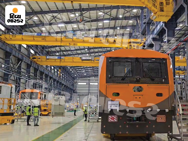 The inside scenes of Dahod's railway plant were first published in ...