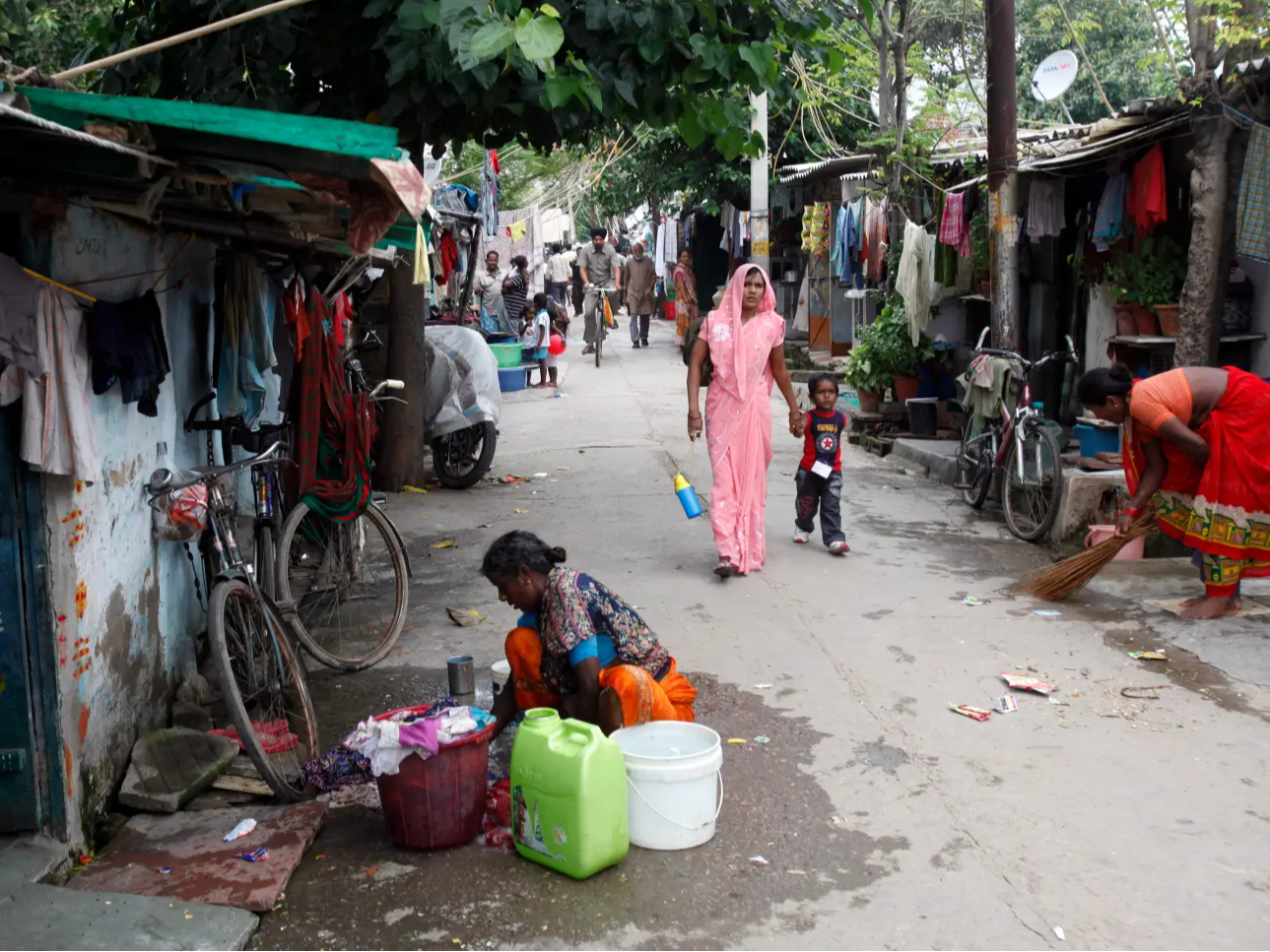 India Extreme Poverty Decline; 269 Million People Exit Poverty | 11 ...