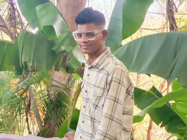 Bharuch Zaghadia GIDC St Gobain Worker Death; Glass Slide Falls On ...