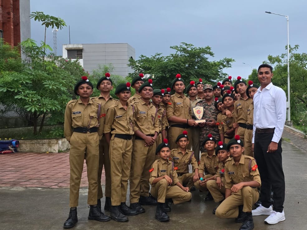 Una Simar Prabhas School NCC Army Navy Best School Award | સીમરની ...