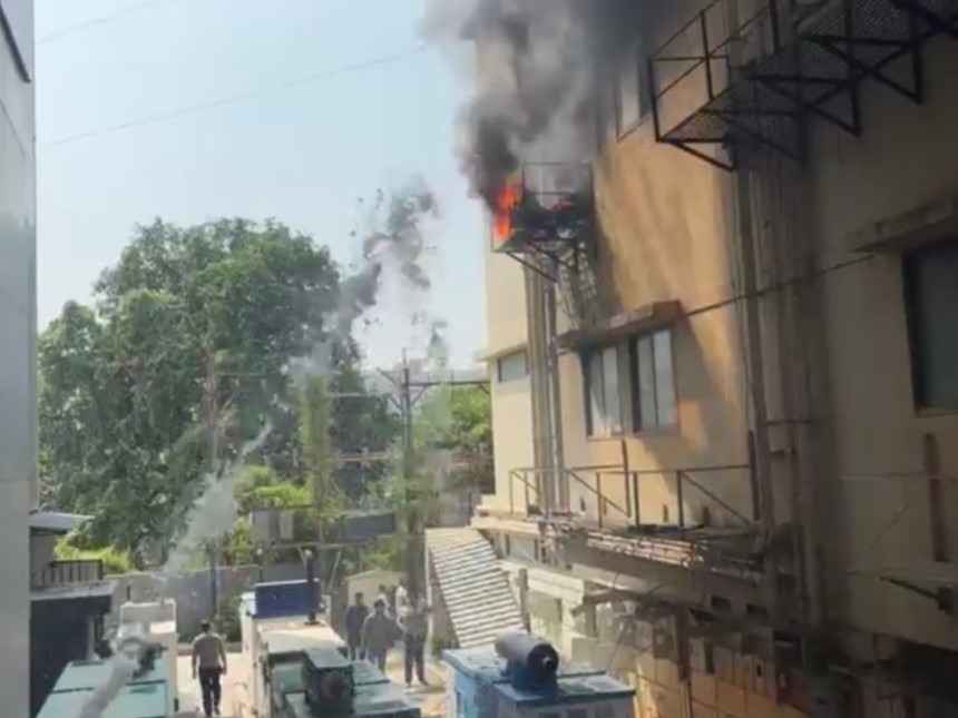 Fire breaks out in jeweller's shop on Gotri Sevasi Road in Vadodara