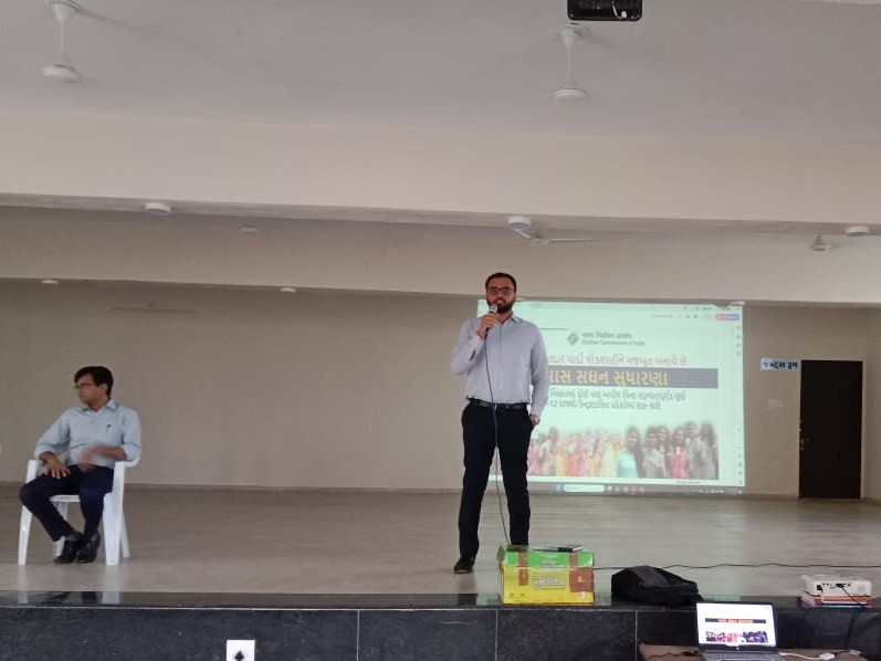 Booth level officers trained in Anand district