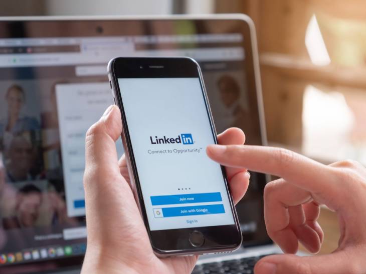 LinkedIn Launch Professional Network Rise Sequoia Funding