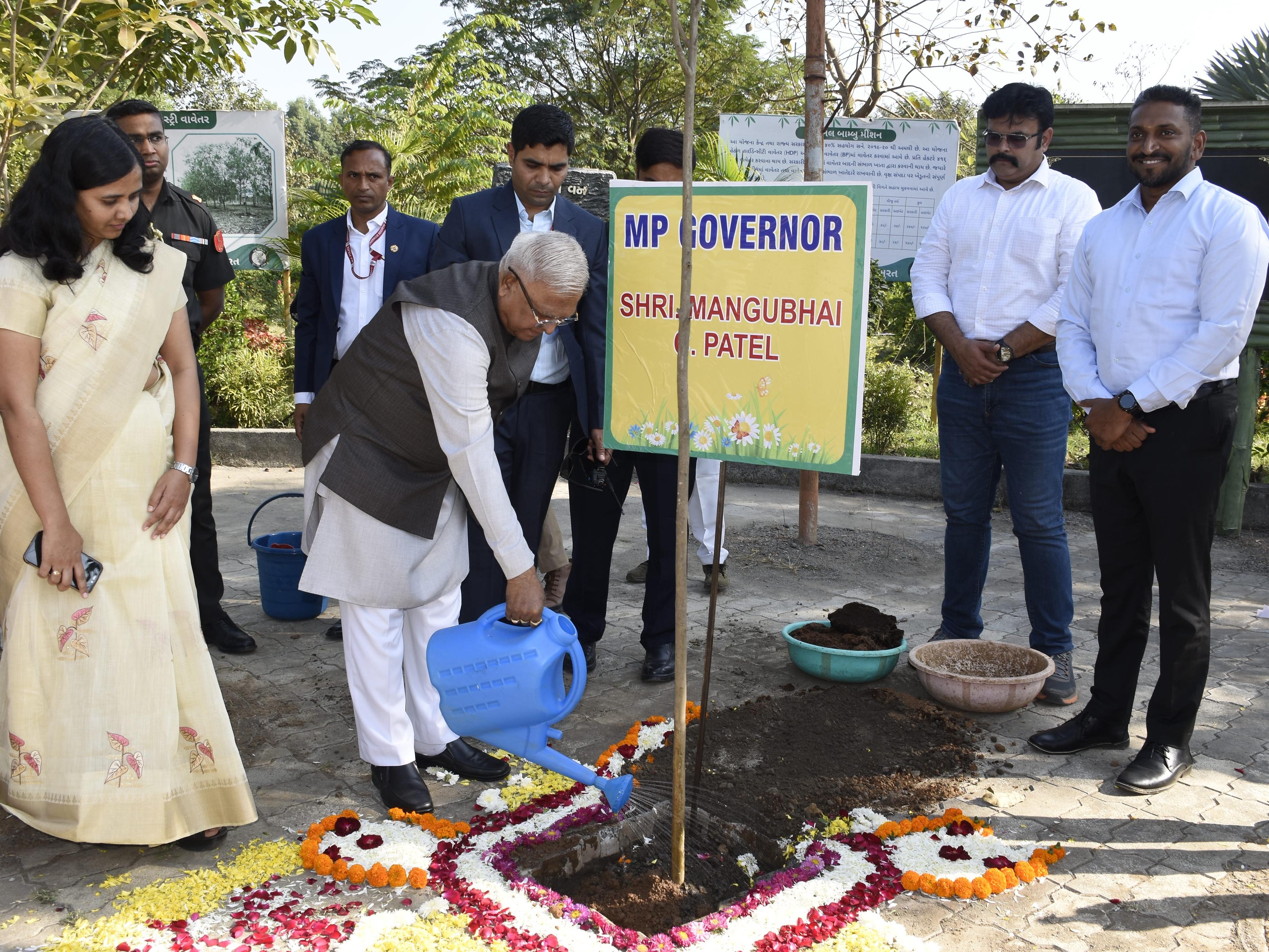 Madhya Pradesh Governor Mangubhai Patel visited Ekta Van