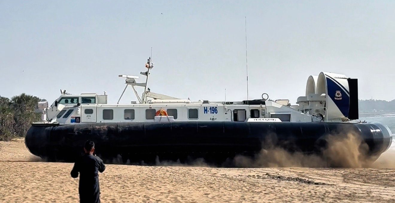 Daman Coast Guard makes it easier to conduct rescues from ships while ...