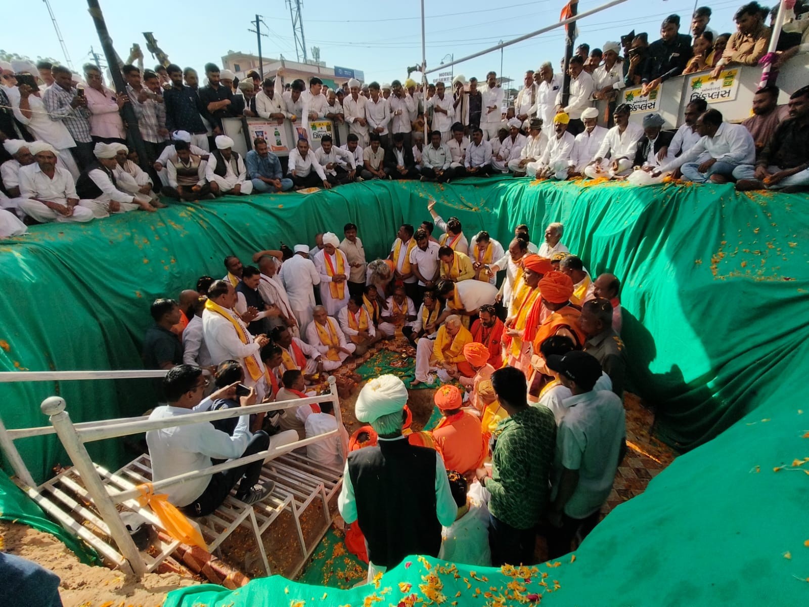 A statue of Gaumata will be installed on the main circle of Tharad.