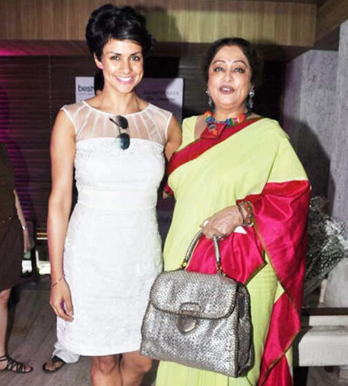 filmy family Gul Panag Birthday Trained Pilot Army Family Biography VIDEOS