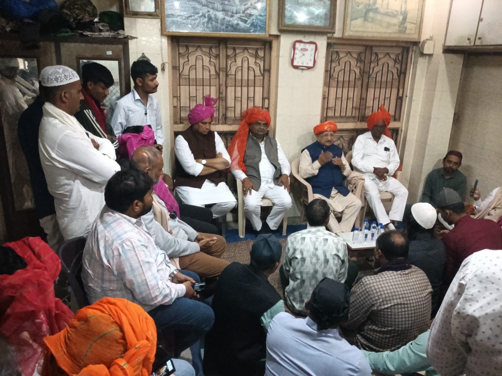 Bhupendrasinh Chudasama Visit Bhadiyad Dargah Photos; Offer Chadar ...